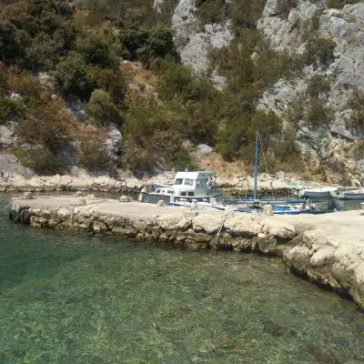 Uvala Voluja 🏖️ Split-Dalmatien, Kroatien - detaillierte Funktionen ...