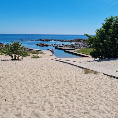 Svaneke Gamle Fyr Beach 🏖️ Bornholm, Dänemark - detaillierte Funktionen ...