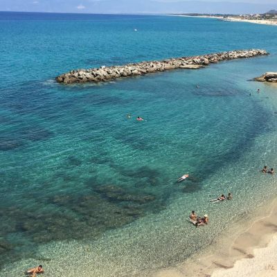 Pizzo beach II 🏖️ Pizzo, Vibo Valentia, Italien - detaillierte ...