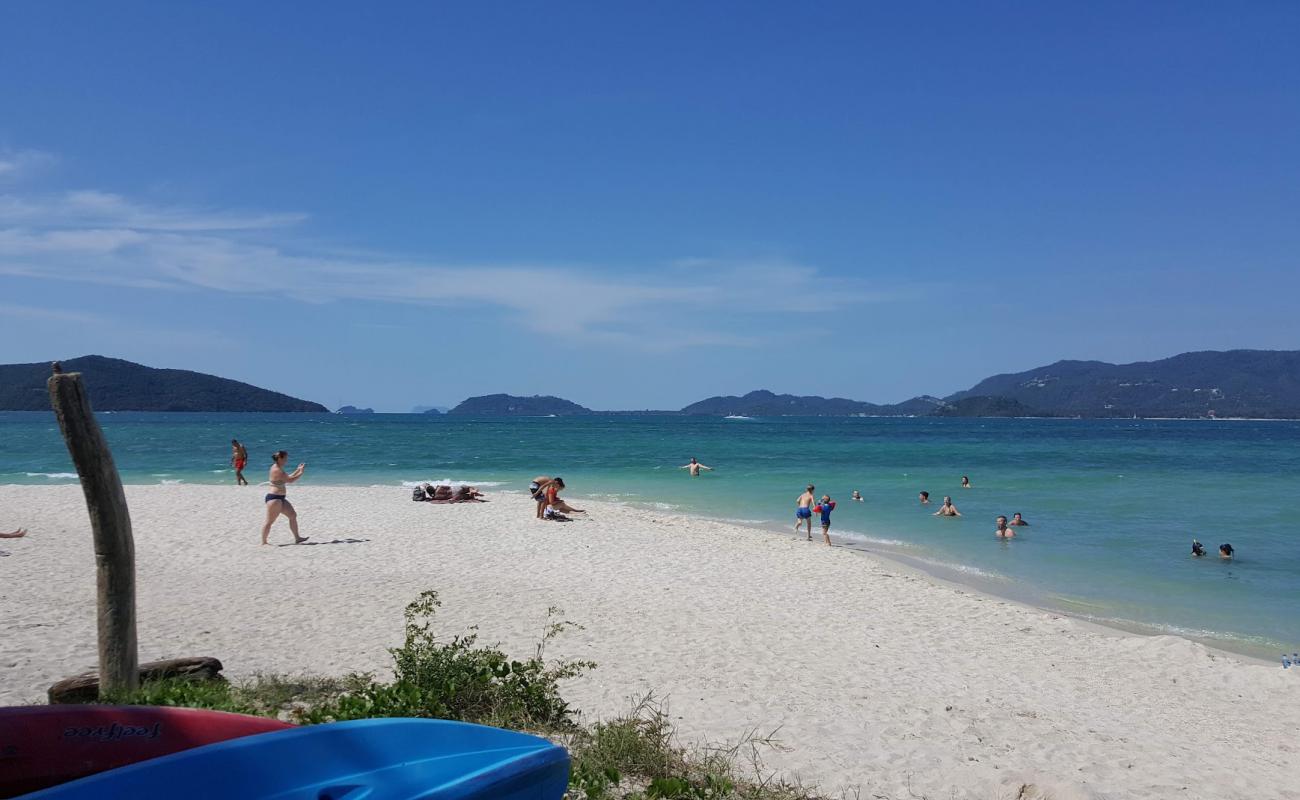 Alle Strände von Insel Ko Mat Sum auf der Karte mit Fotos und ...